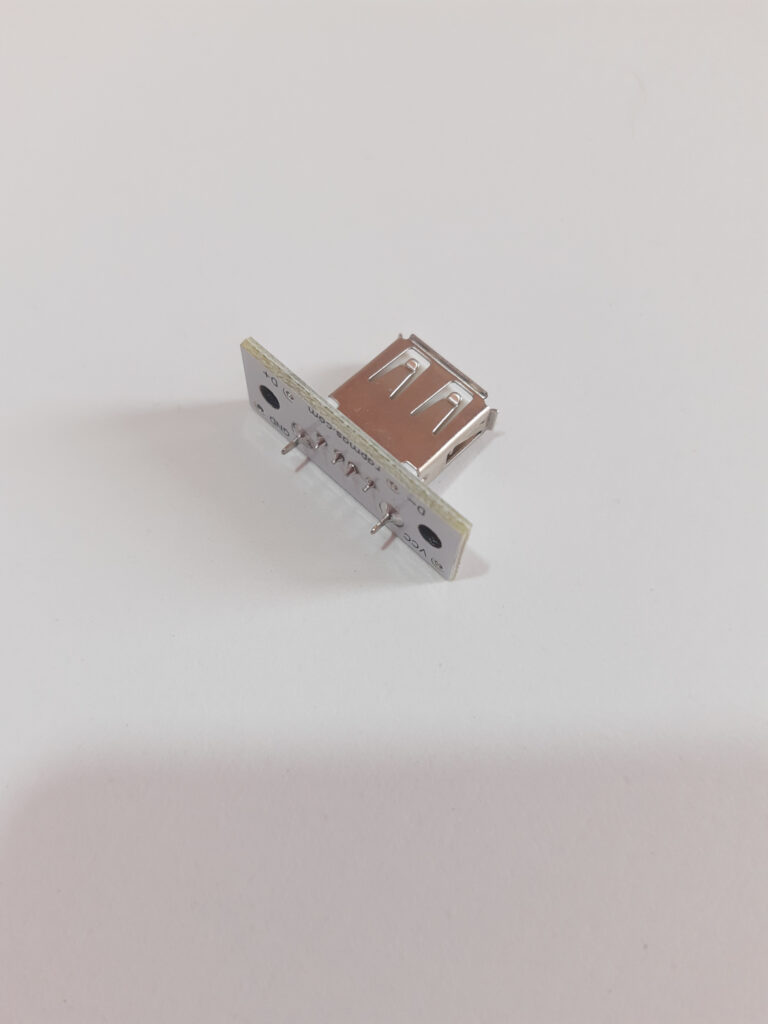 Vertical USB A PCB adapter – RAPMAS
