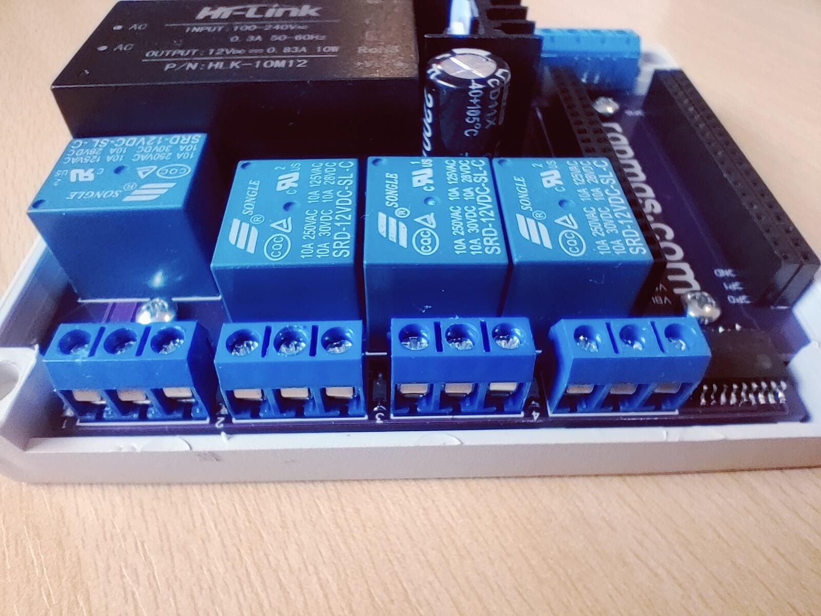 Raspberry Pi Pico DIN box 4 relays, buzzer 220VAC power – RAPMAS